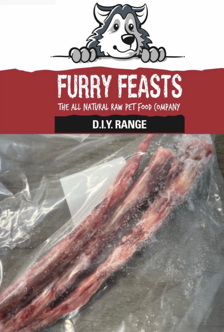 Furry Feasts 3 x Oxtails — RheasRaw
